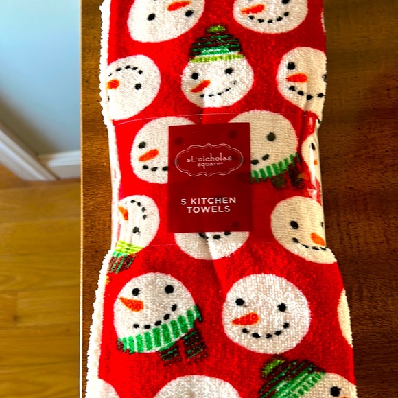 St. Nicholas Square | Kitchen | Set Of Five Christmas Kitchen Towels ...